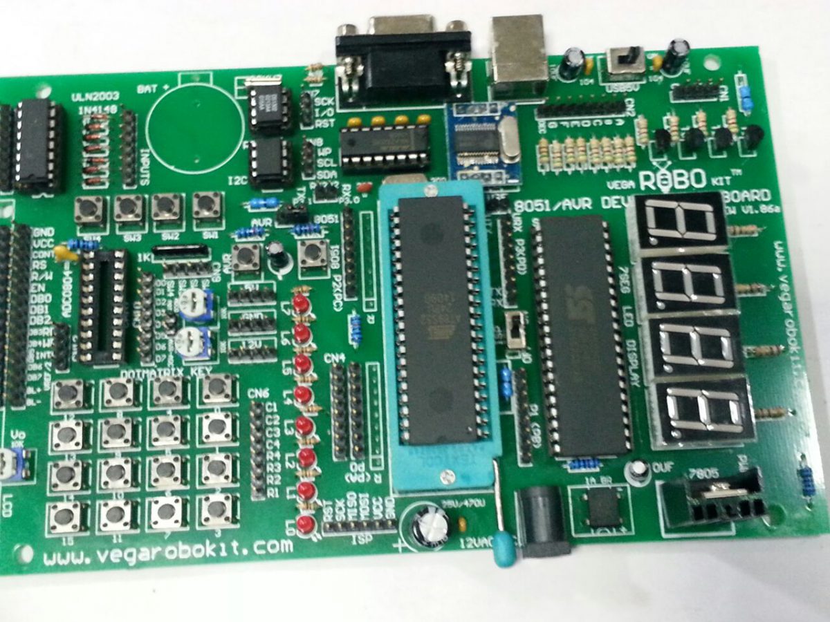8051/AVR Development Board – Rajiv Electronics