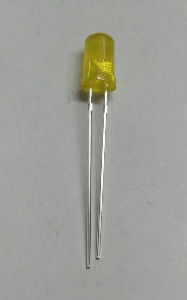 5MM YELLOW YELLOW LED Diffused Everlight – Rajiv Electronics