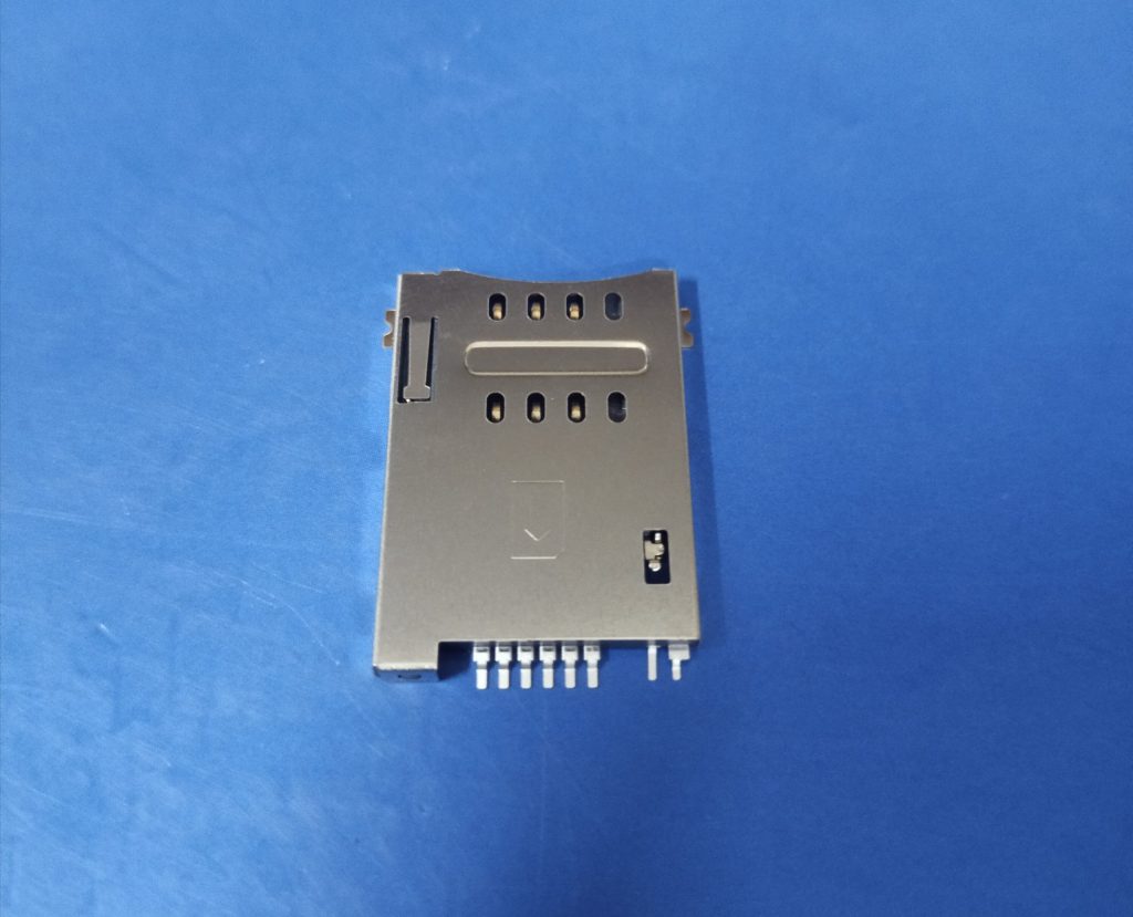 8 Pin Sim Card Holder Metal Push Type – Rajiv Electronics